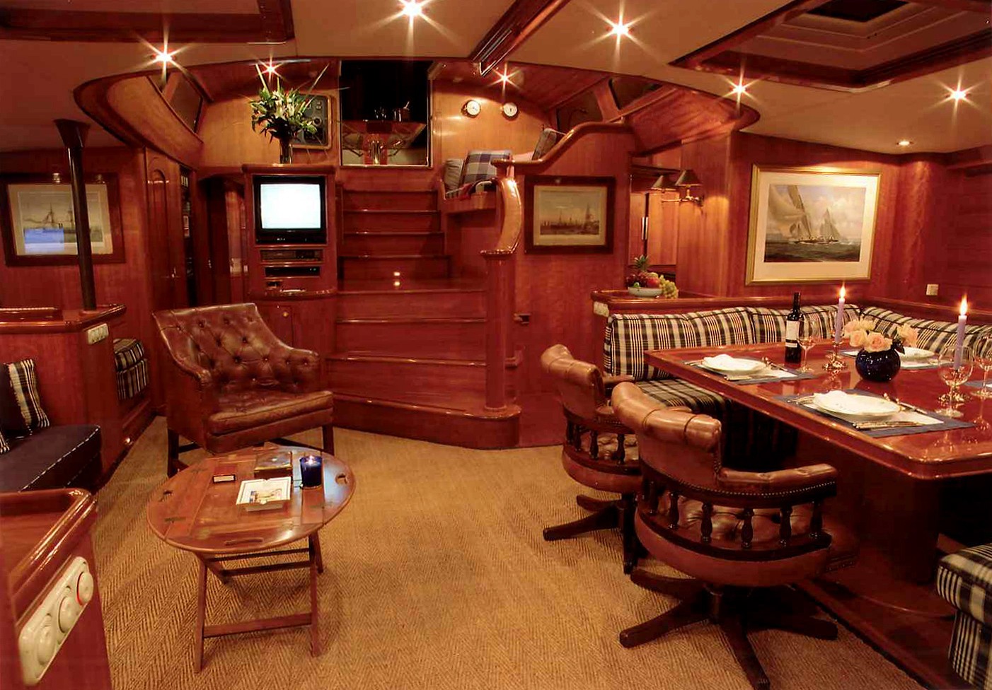 Yacht BOLERO, Farocean Marine (Pty) | CHARTERWORLD Luxury Superyacht ...